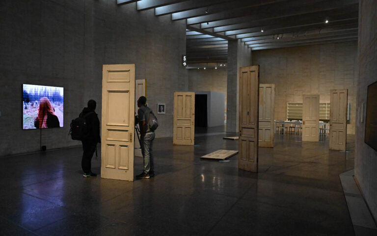 Más de 2.000 visitas avalan el estreno de “Yoko Ono. Insound and ...